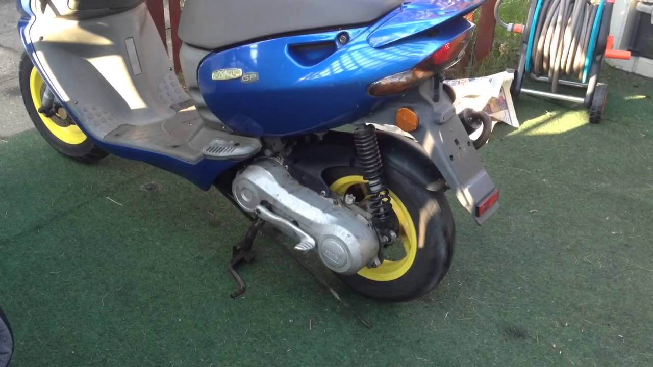 Aprilia Sonic 50 lc - YouTube