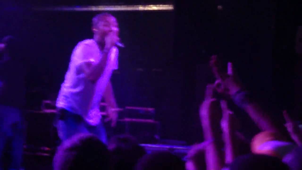 NERD - Maybe 21/06/10 London - YouTube