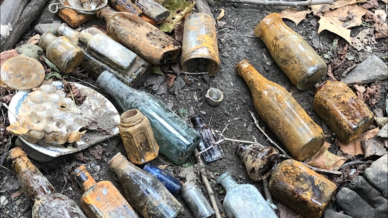 100+ years Privy’s, Dumps, & a Well digging for Treasures - YouTube