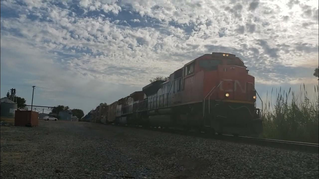 Canadian National 8006 & Kansas City Southern 4599 Intermodal with Autorack Train - YouTube