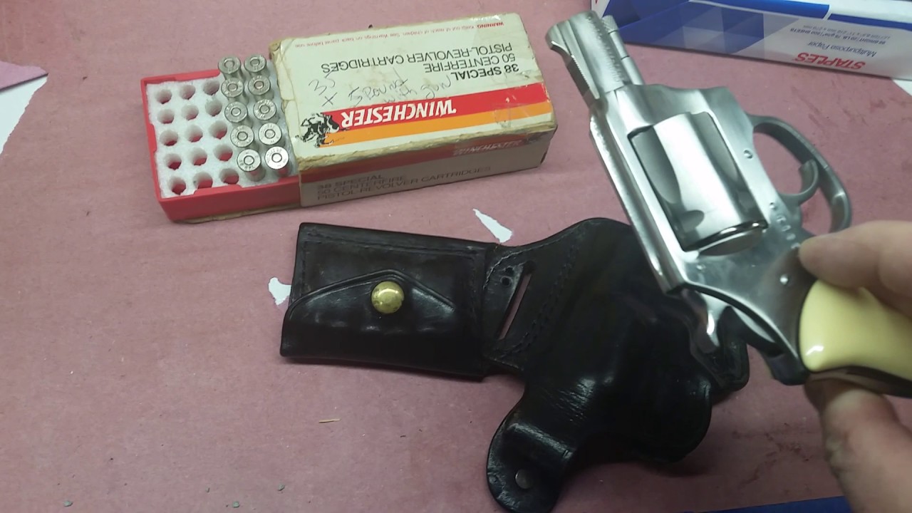 Old school fbi holster foreclosure score - YouTube