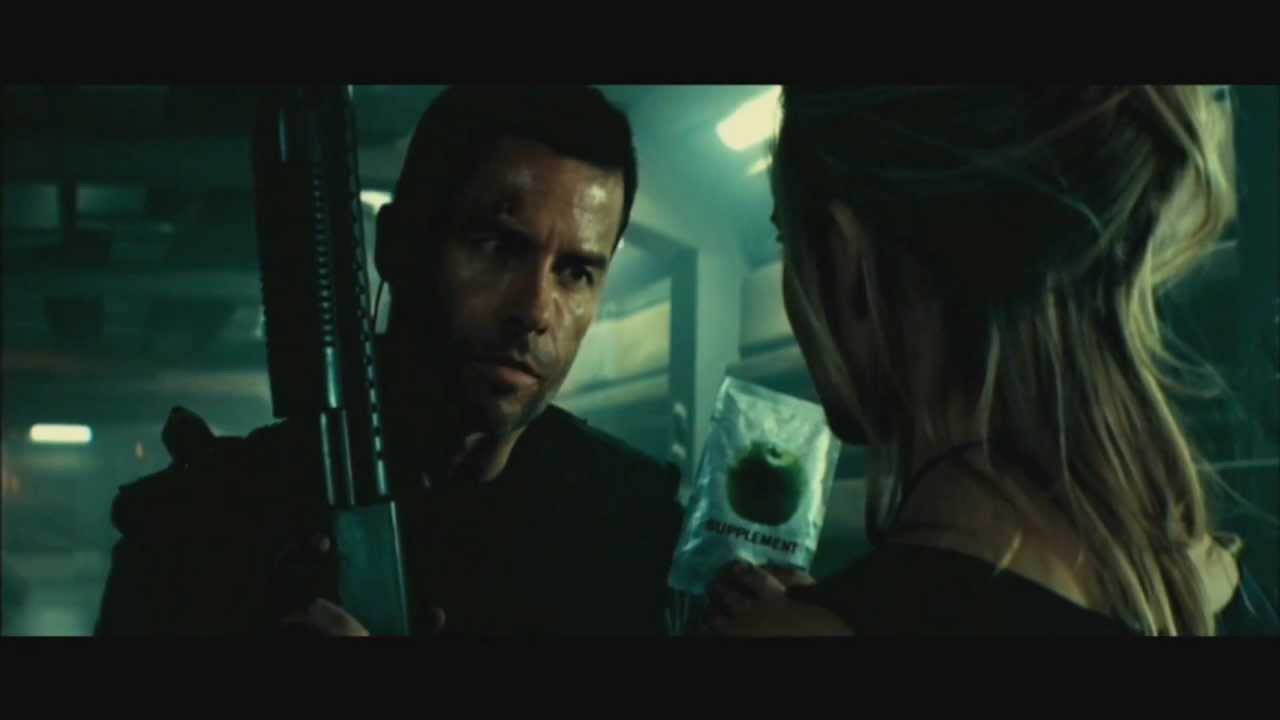 Lockout Trailer deutsch HD (Guy Pearce, Maggie Grace) - Lock-Out Kino ...