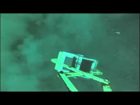 Ponar Sediment Grab at MBT- ORCA - YouTube