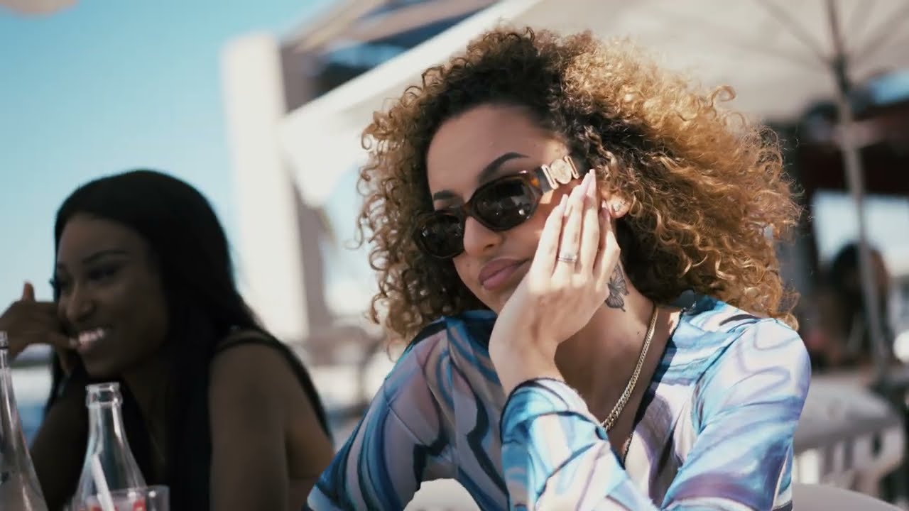 Bagito - J’OUBLIE TOUT (Clip Officiel) - YouTube