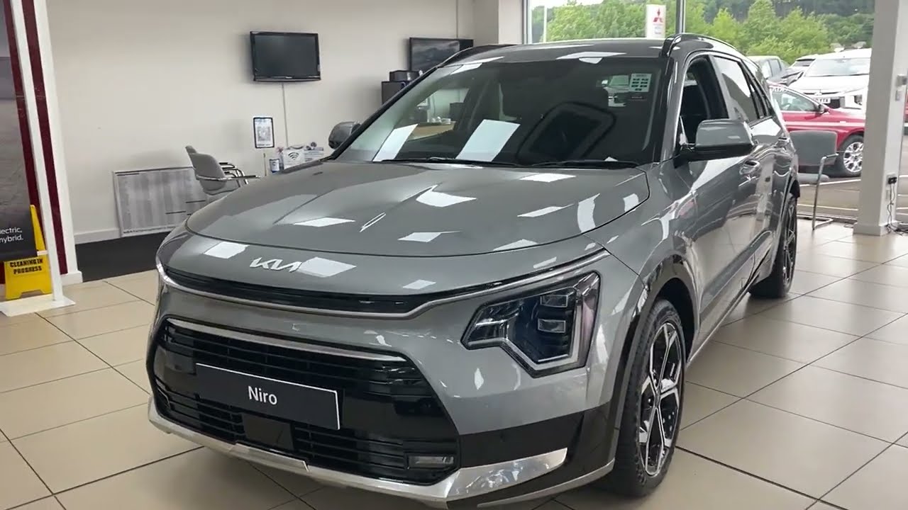 The All New Kia Niro '3' Self Charging Hybrid - YouTube