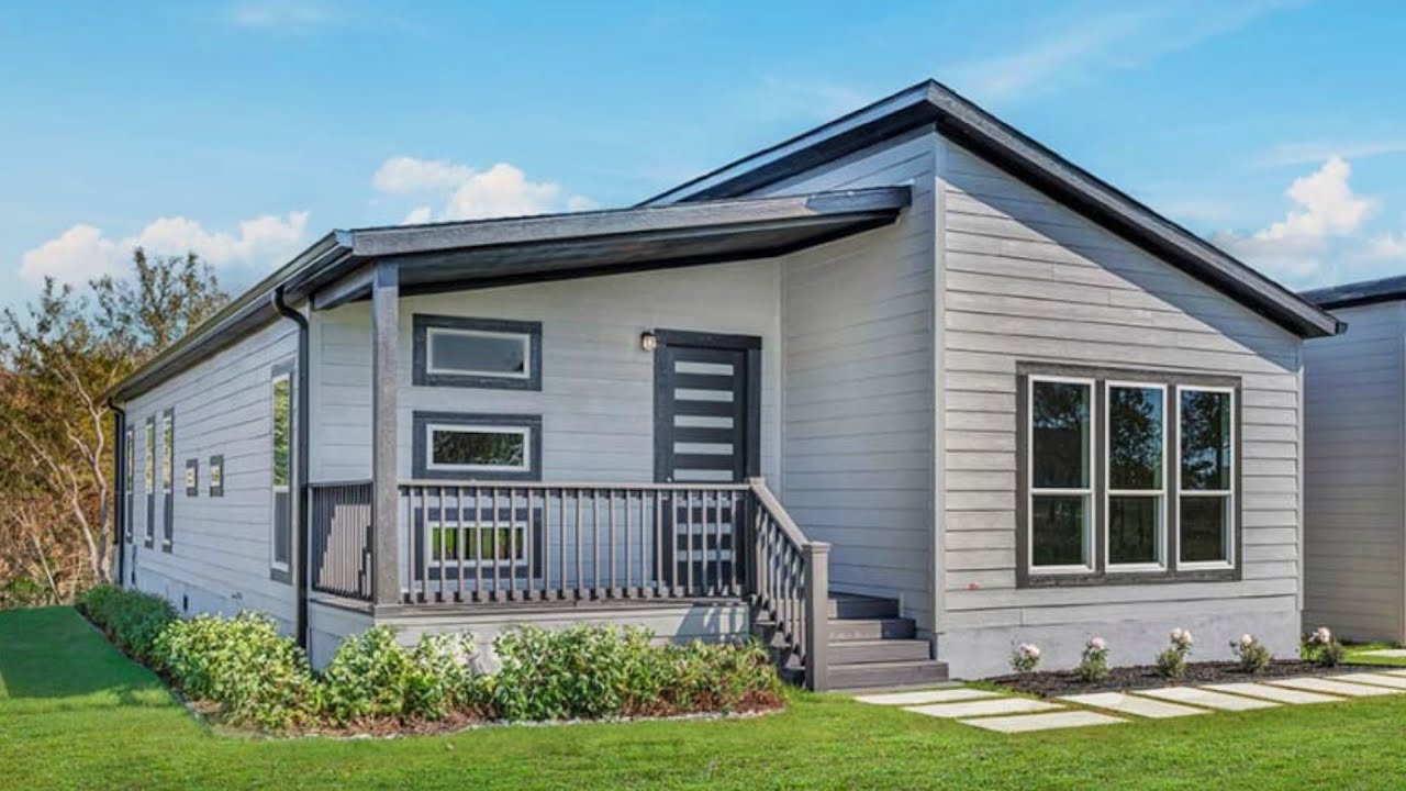 Amazing Luxury Bailey Manufactured Home from Champion Homes - YouTube