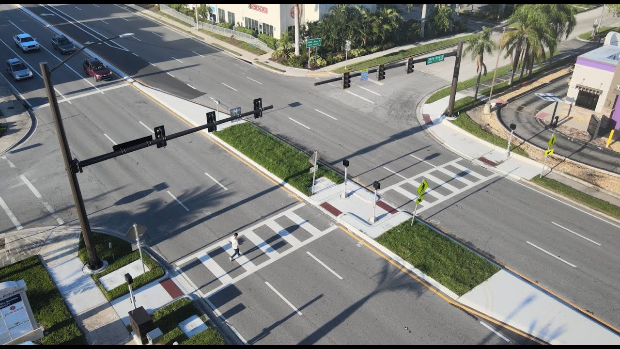 FDOT Midblock Pedestrian Signals Educational Video - YouTube