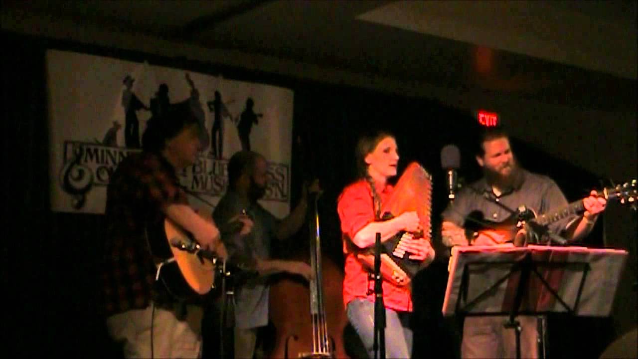 THE ROE FAMILY SINGERS / "HAPPY GIRL" - YouTube