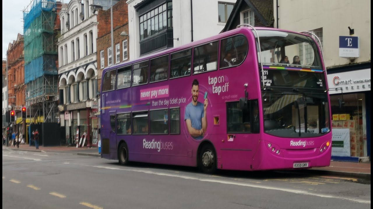 Reading Buses ADL Enviro400 1211 KX59 GNV Tap On Tap Off Route 26 - YouTube