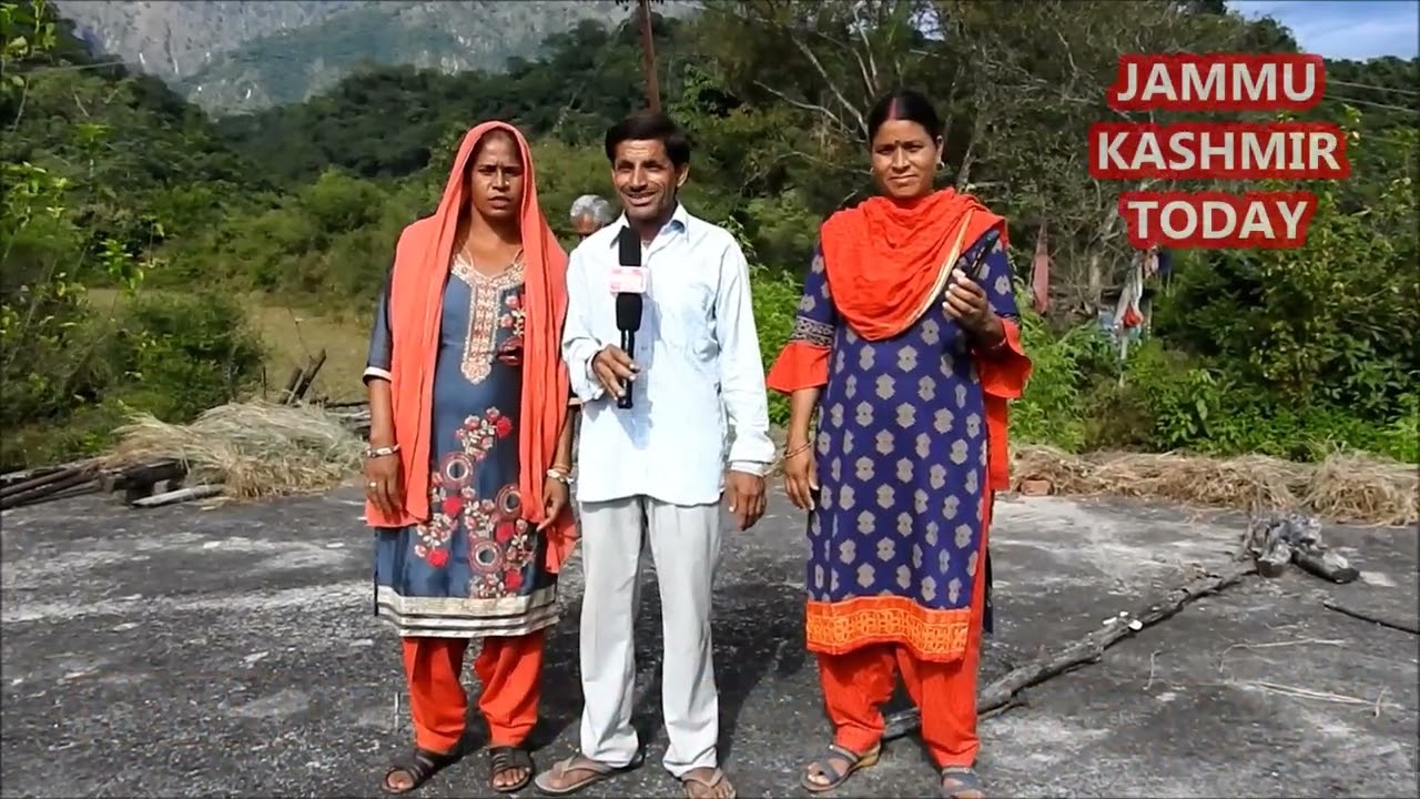 DOGRI FOLK SONG डोगरी गीत NEW DOGRI GEET,NATURAL VILLAGE LIFE NEAR ...