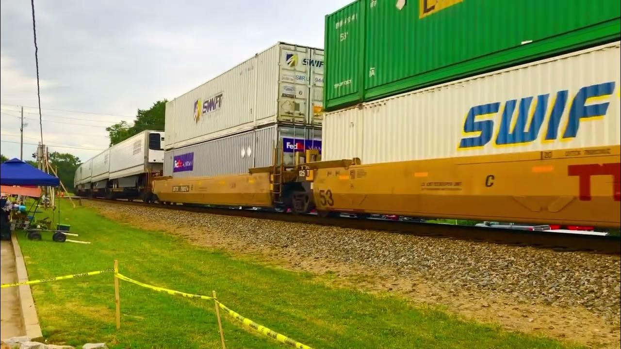 NS 27A-24 ex NS 203: NS 4224 4001 Mid DPUs NS 4281 3658 Duluth GA - YouTube