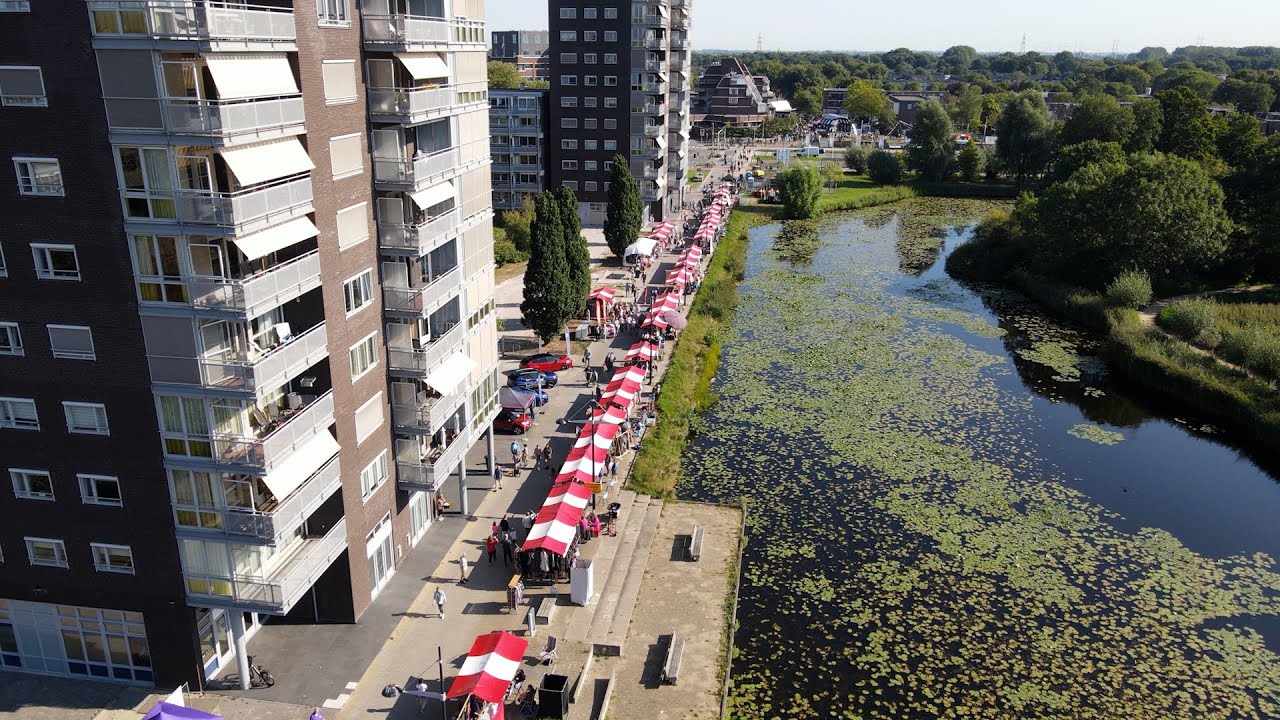 Vierde editie Jaarmarkt Leiderdorp groot succes - YouTube