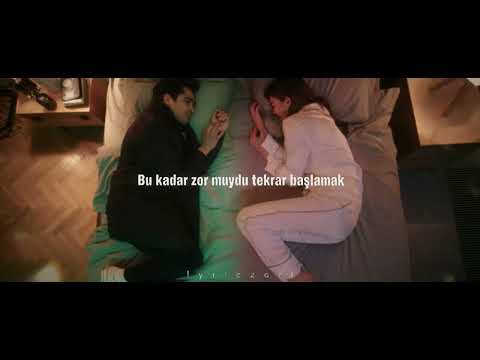 Emre Altuğ - Sevenler Ayrılmaz (Yalı Çapkını) [Sözler / Lyrics]