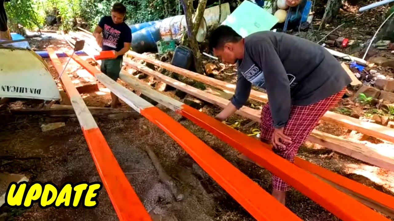 P25 - LAGAYAN NG MGA GALLON SA ITAAS NG MOTHER BOAT - YouTube