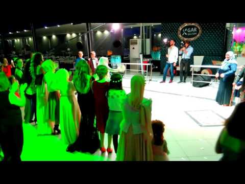 Özgenin gelin çiçeği kime nasip :)