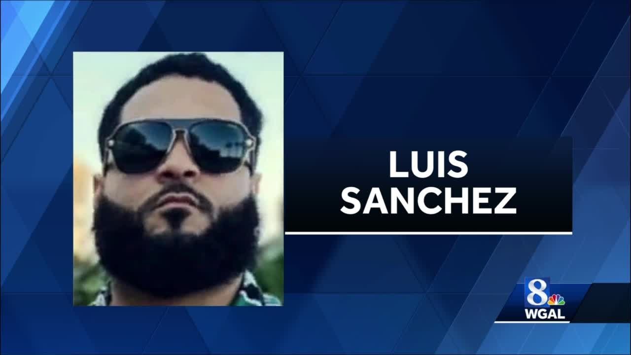 Two people shot at Prince of Subs in Lancaster - YouTube