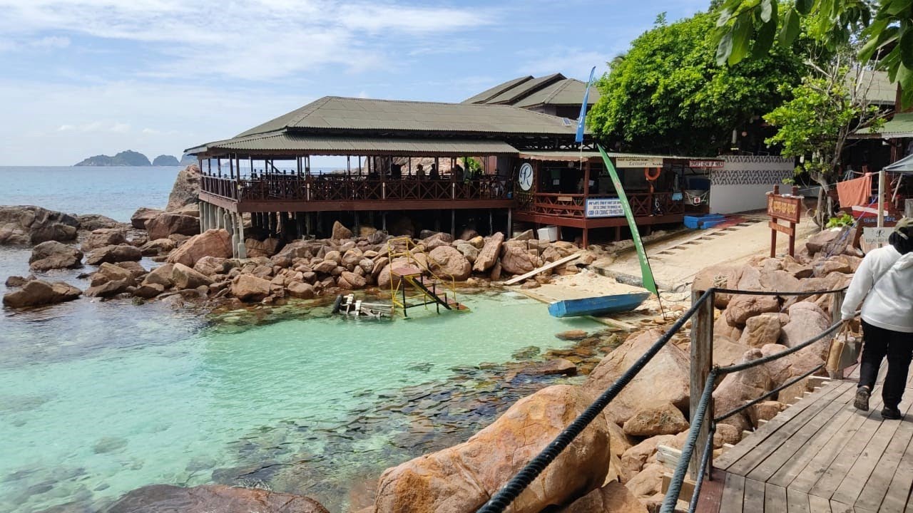 Series 4. 4D3N Summer Holiday. Clear Water/ White Sandy Beach.Laguna ...