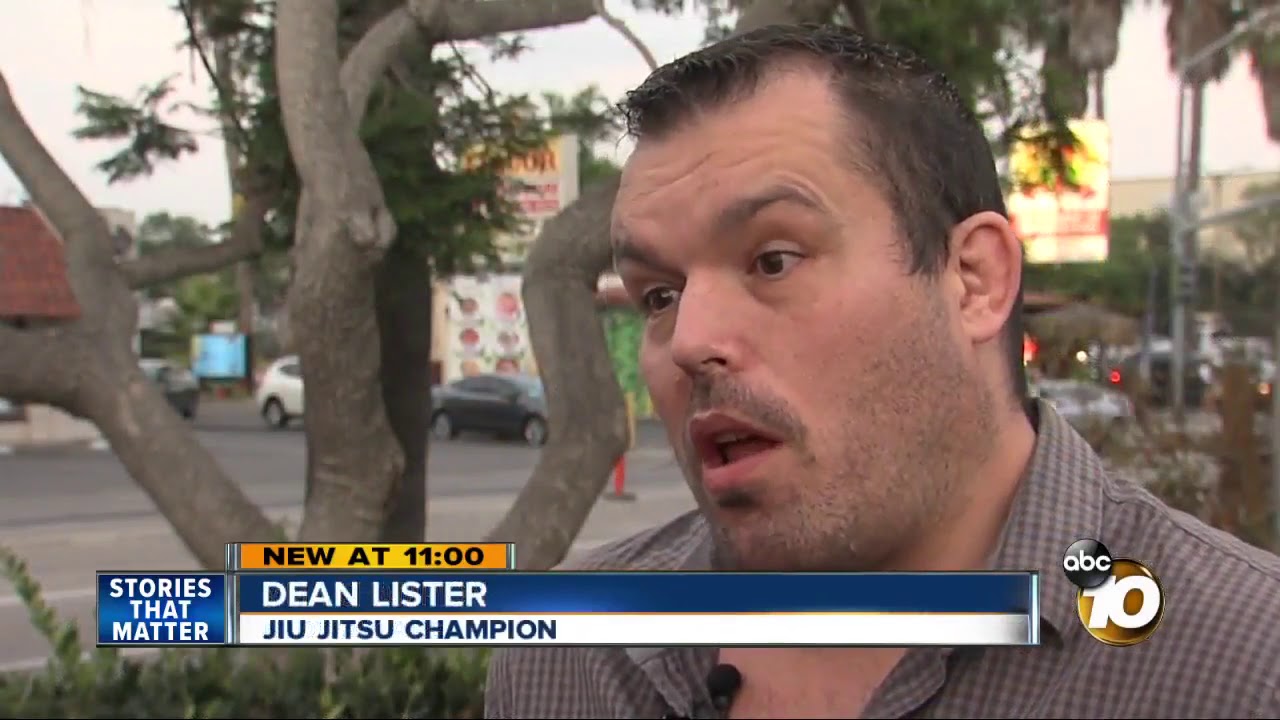 Dean Lister stops a intruder in his home - YouTube