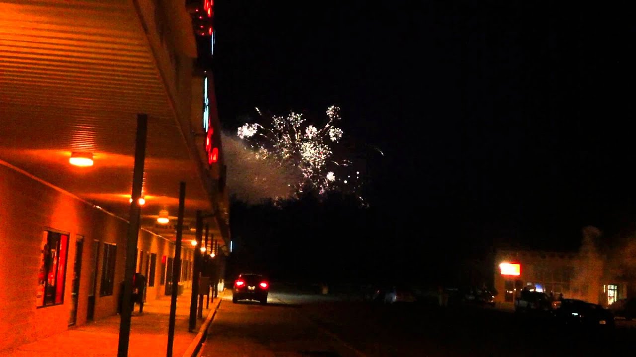 Parking Lot Firework Show 7/4/2015 - YouTube