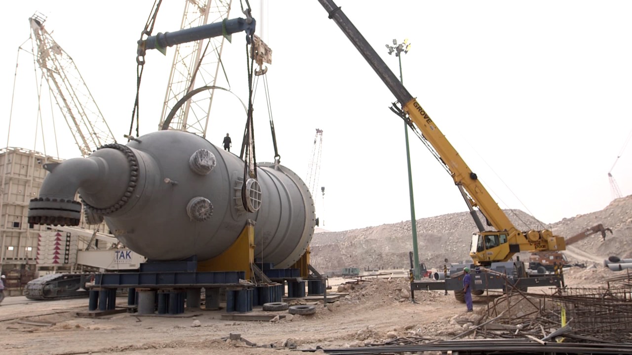 RAMPCO Group - BUSHEHR PETROCHEMICAL COMPANY 800ton Reactor Instalation ...