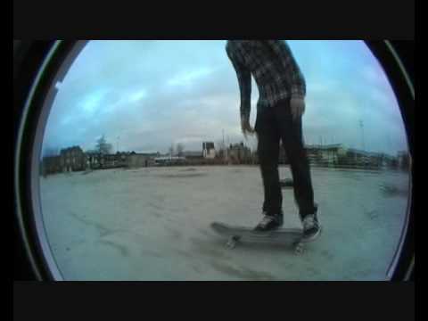 Jamie Lanyon - Tre Flip - YouTube