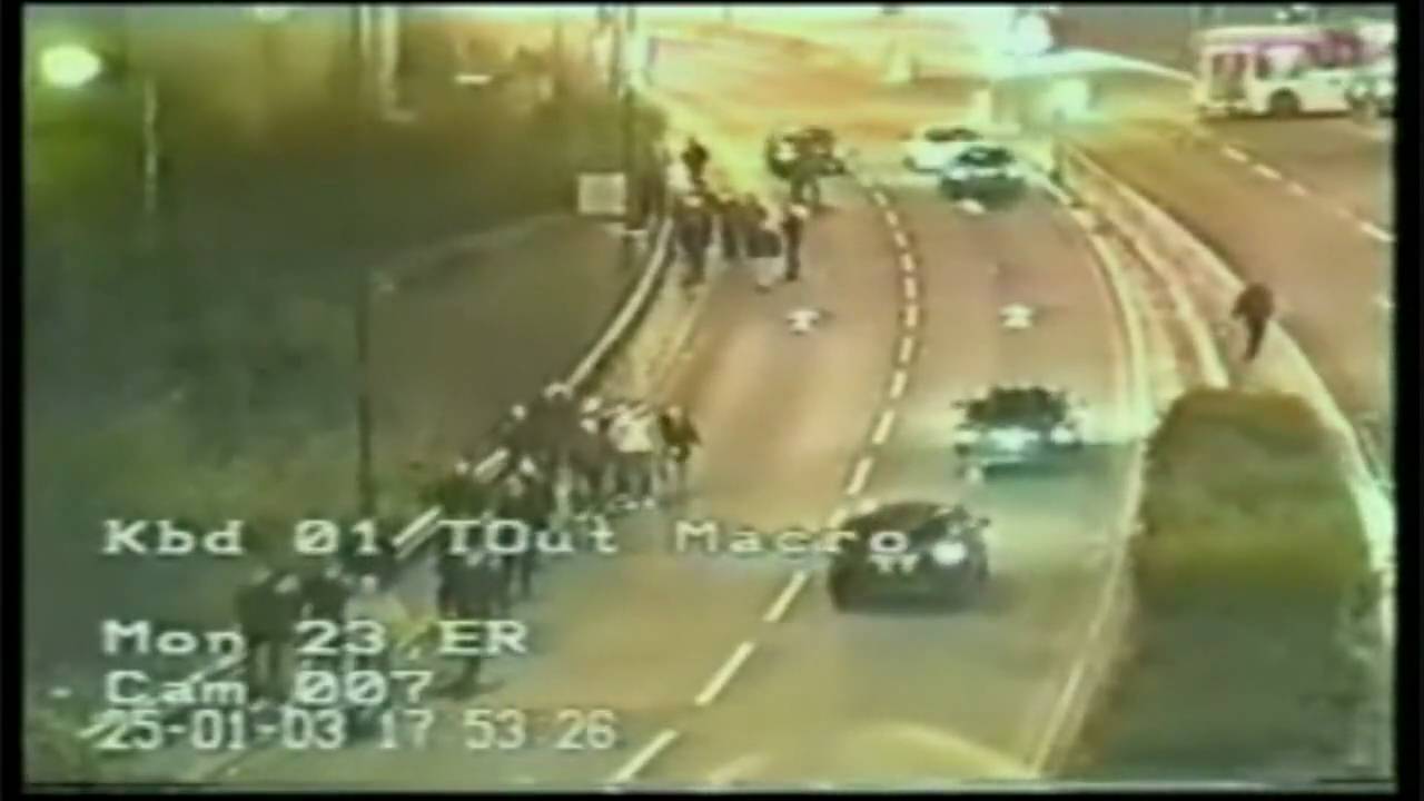 Football Hooligans - Dundee V Hibernian 2003 - YouTube