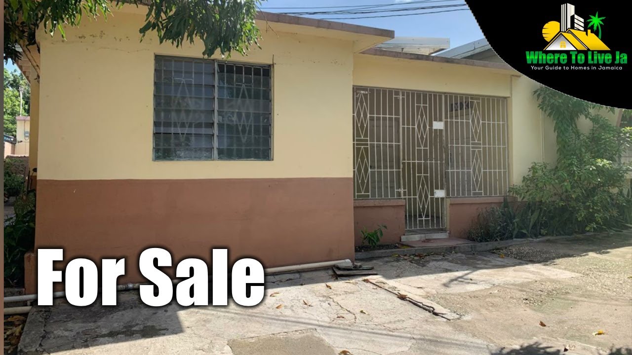 Spacious 9-Bedroom, 6-Bathroom Property for Sale Bay Farm Rd, Kingston ...
