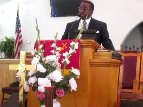 PASTOR ROY L THOMAS SINGING (JUST ANOTHER DAY) - YouTube