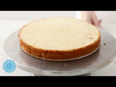 How to Split and Level a Cake Layer with Martha Stewart