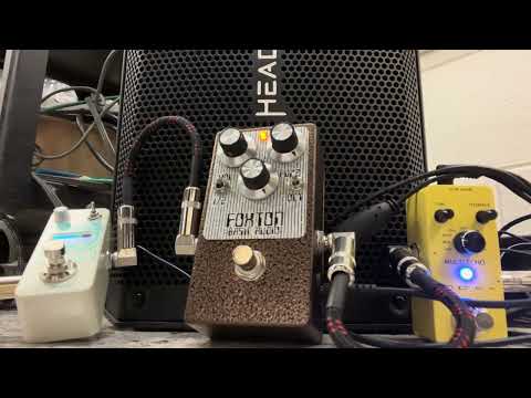 Basic Audio Foxton octave fuzz+iSET digital delay+Donner Triple Looper ...