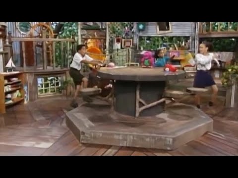 Barney Song : A Hunting We Will Go (It's Time For Counting) - YouTube