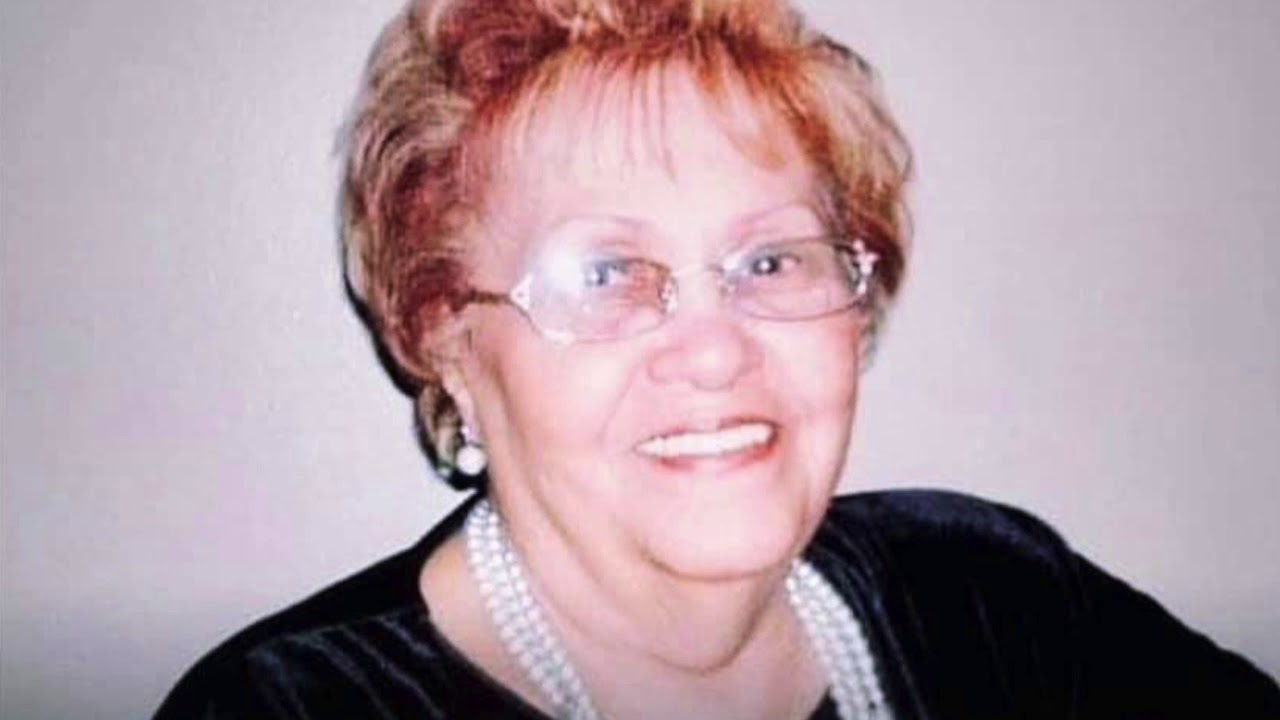 A Tribute to Elisa Torres - YouTube