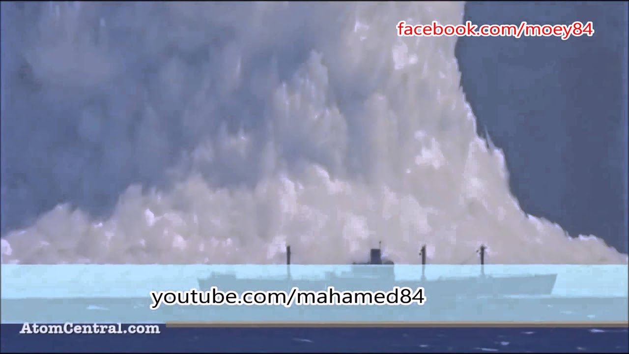 fat man is jumping in the pool Huge splash Tsunami - YouTube