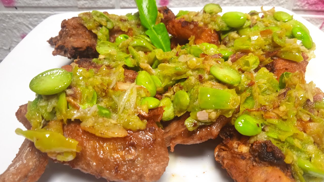 Menu ini buat kalap makan. Ayam Goreng Rawit Ijo Pete - YouTube