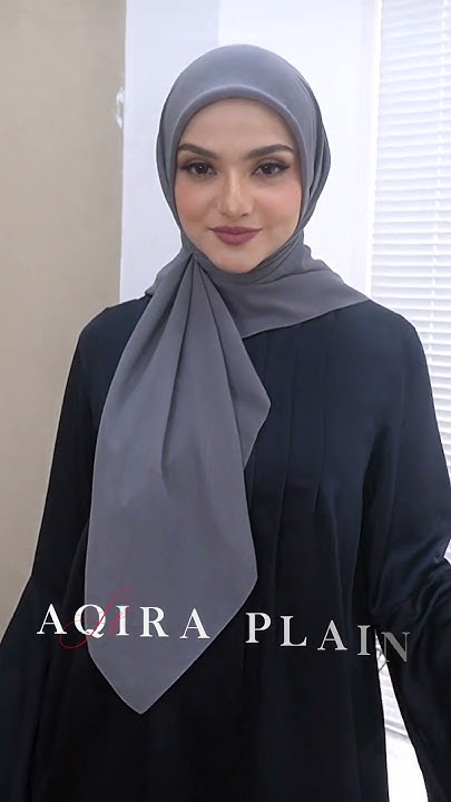 AQIRA PLAIN SQUARE - YouTube