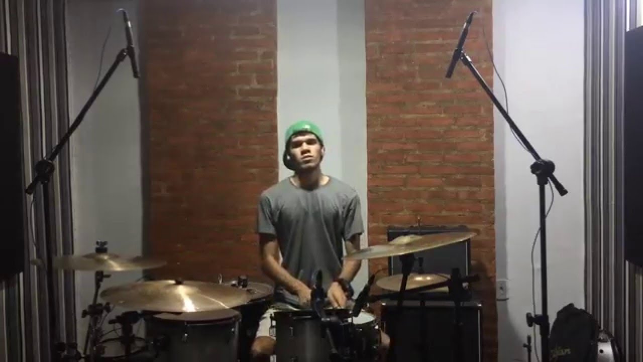 Junior Menine - Paramore - Misery Business - Drum Cover - YouTube