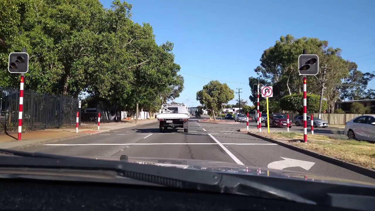 What a peak/rush hour commute to work looks like. Perth, Western ...