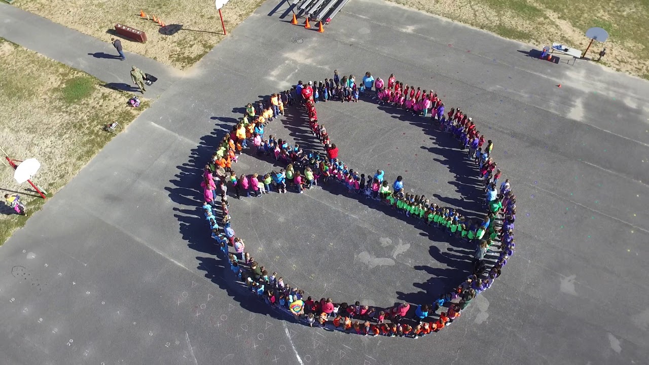 Southside Primary School Peace Sign Formation 2017 - YouTube