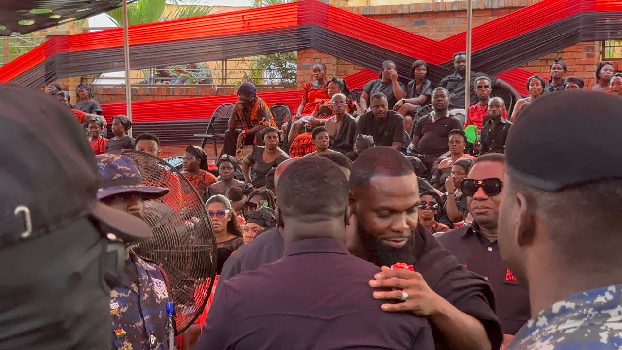 Ashanti Regional Minister Surprised Rev.Obofuor At Mother's Funeral ...