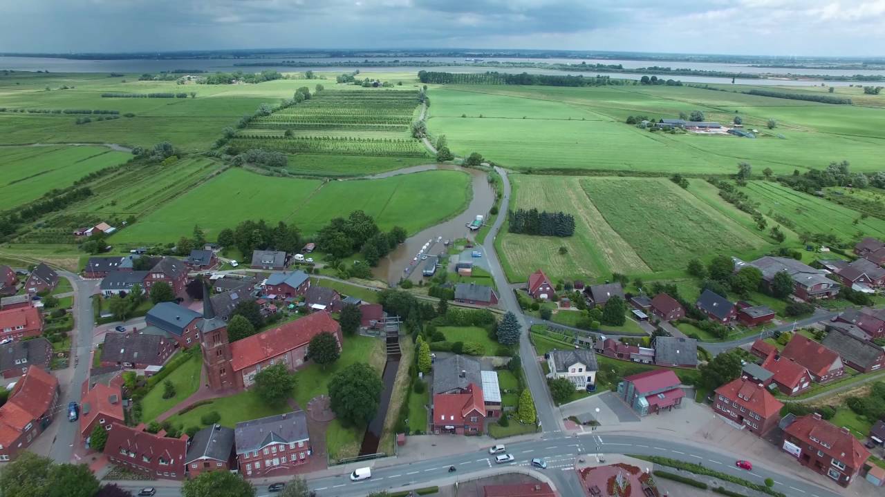 Drochtersen/Assel Panorama 02.07.2016 aus der Luft - YouTube