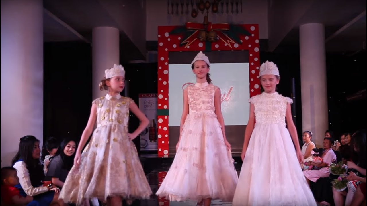 Cheryl Kids Fashion Sparkle S/S 2015 Fashion Show - YouTube