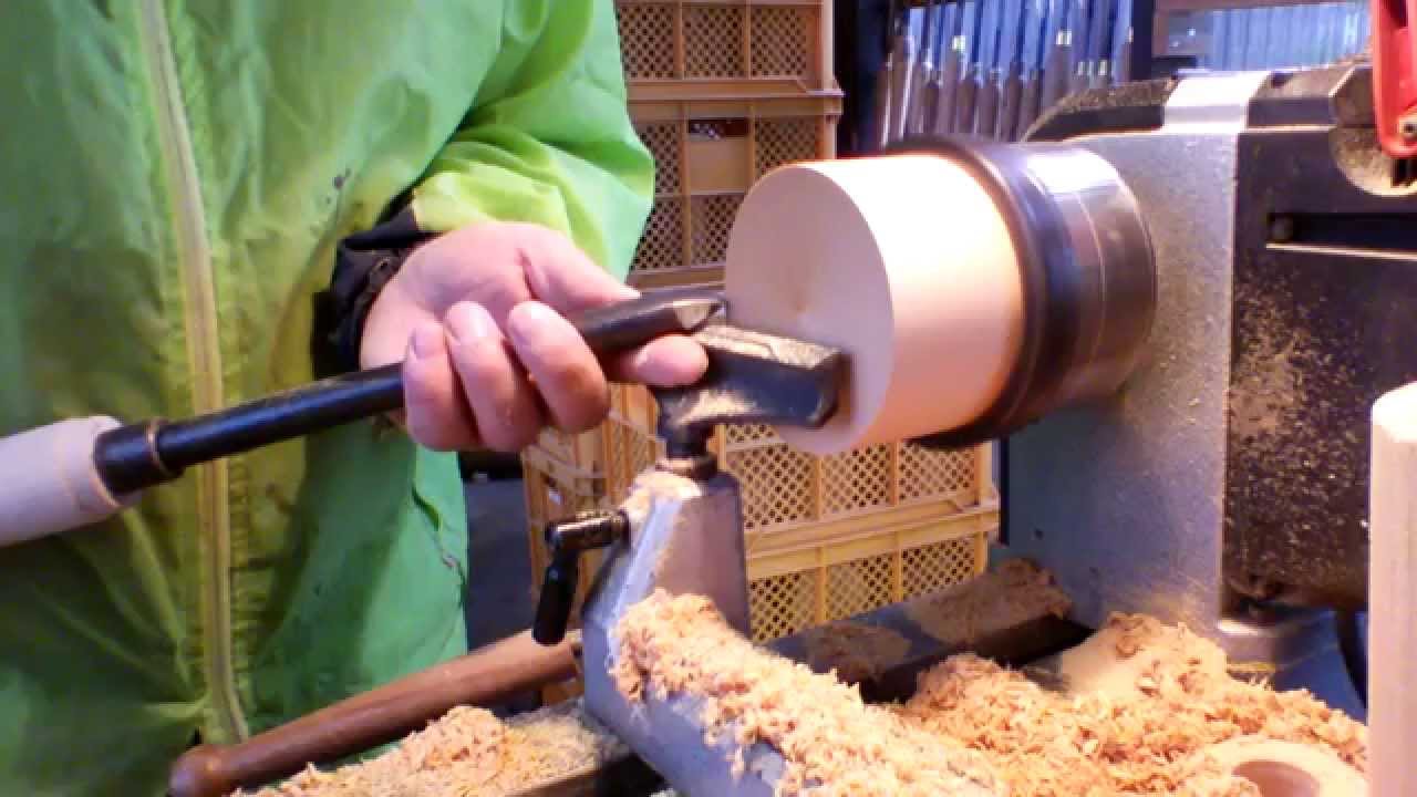 Thompson Bowl Gouge 3/4" 2段蓋物荒ぐり 木工旋盤 - YouTube