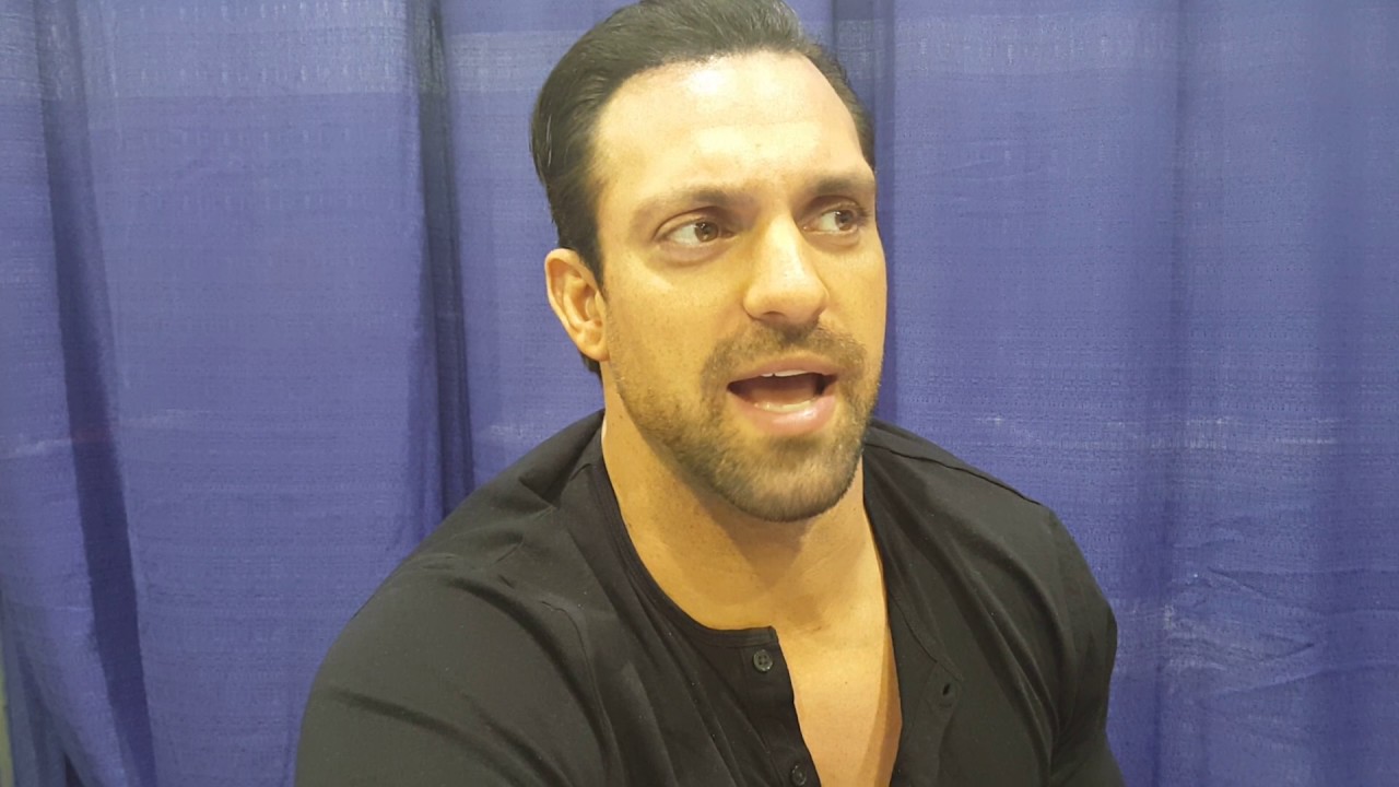 Exclusive Aaron Rex interview - YouTube