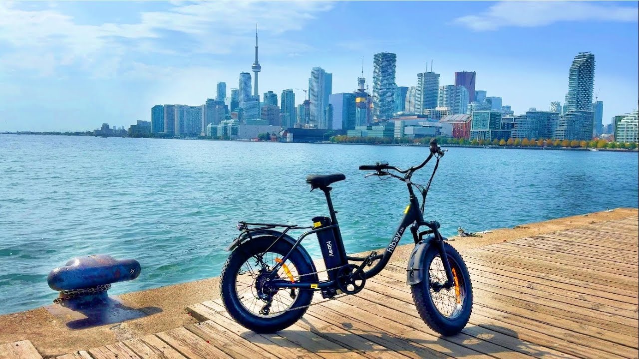 The Most Beautiful Biking Trail in Toronto Canada 🇨🇦 Waterfront Biking ...
