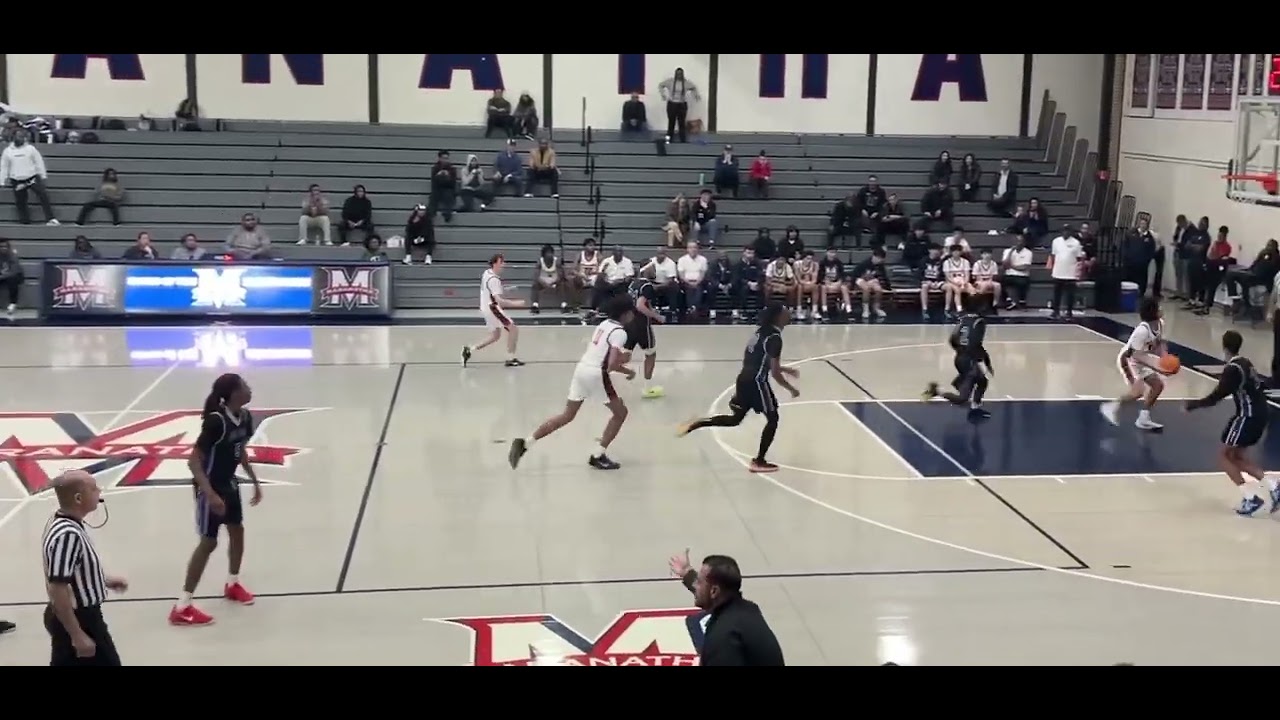 Fast break layup Round 1 CIFSS Div 3AA playoffs | Giacomo Manzella ...