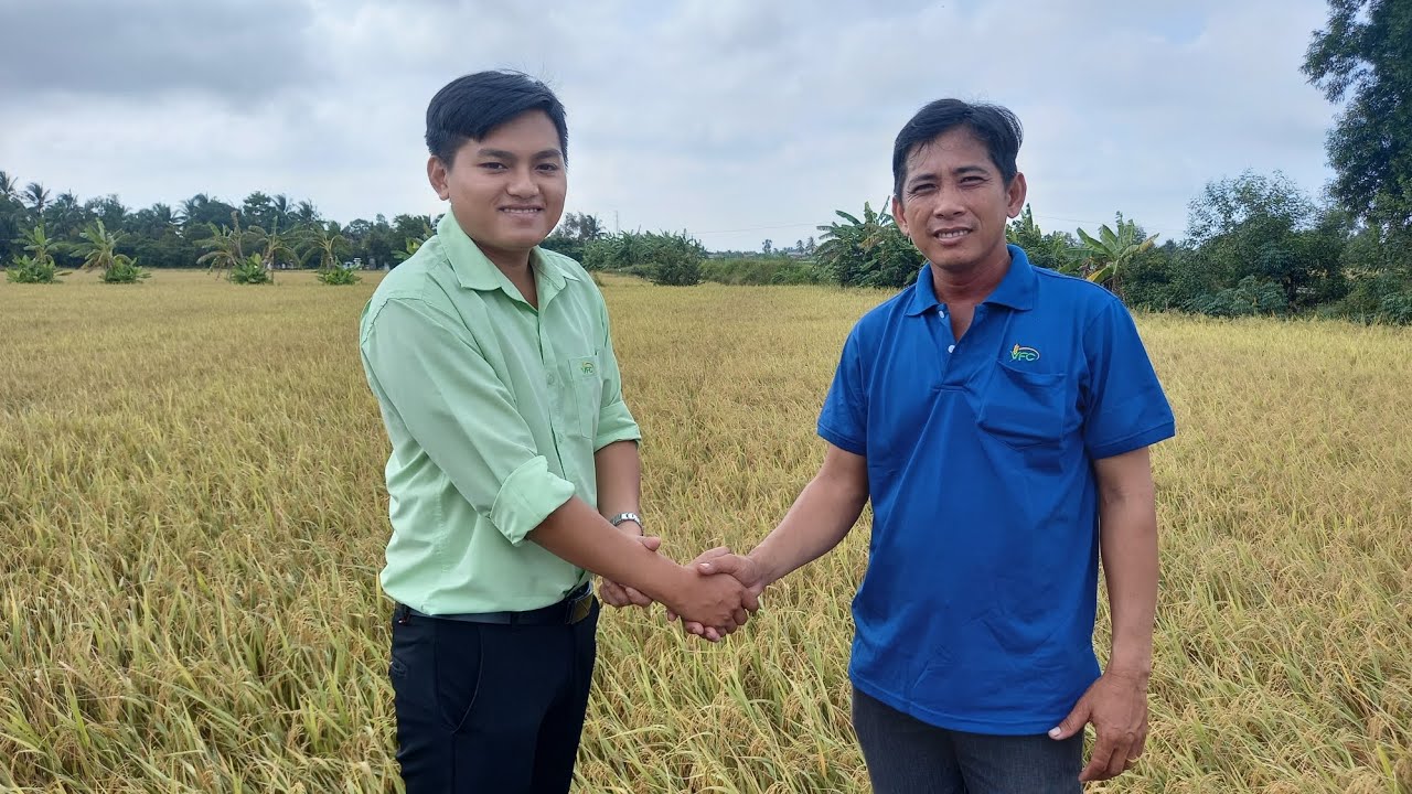 Michelle 62EC cùng bà con nông dân chuẩn bị mùa vụ mới - YouTube