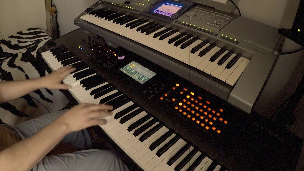 Soprano roule piano - YouTube