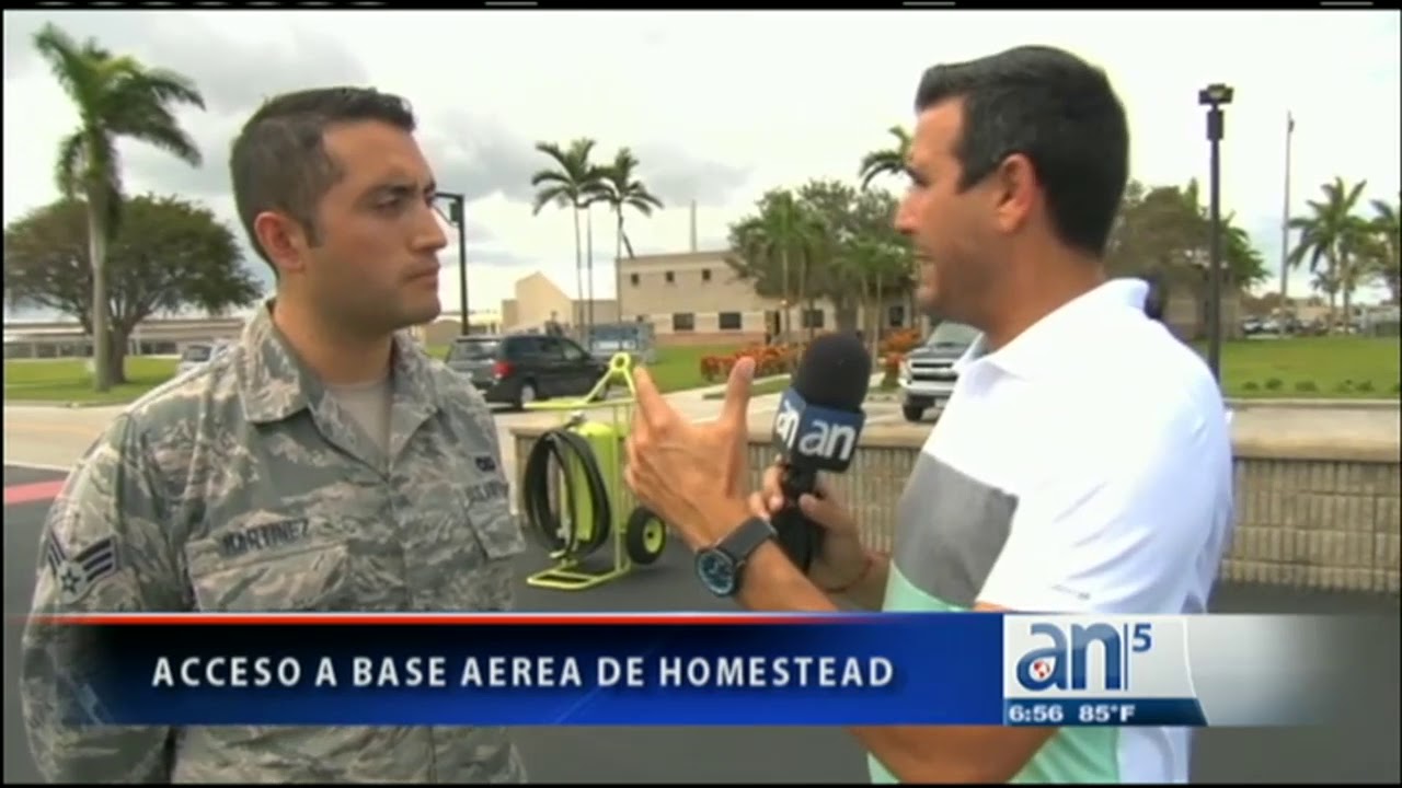 Acceso exclusivo con Rene Pedrosa a Base Aérea de Homestead - YouTube