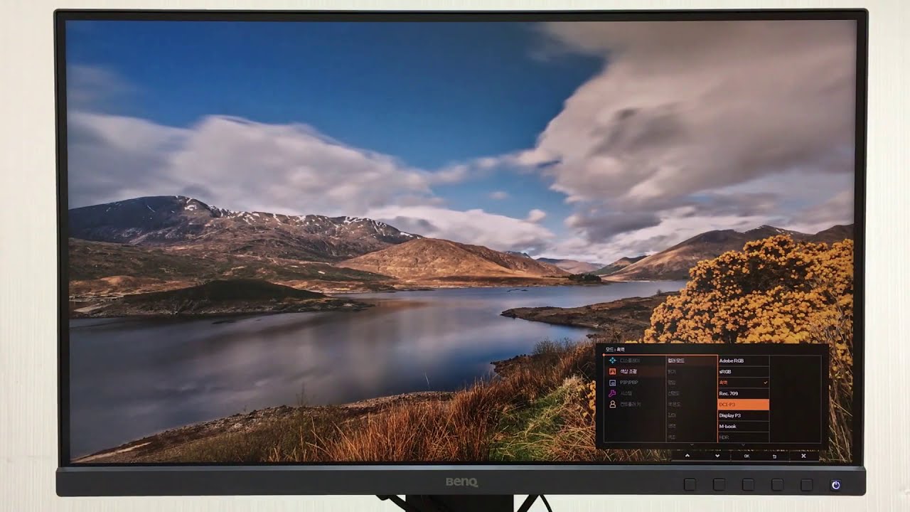 BenQ SW270C AQCOLOR - color mode - YouTube