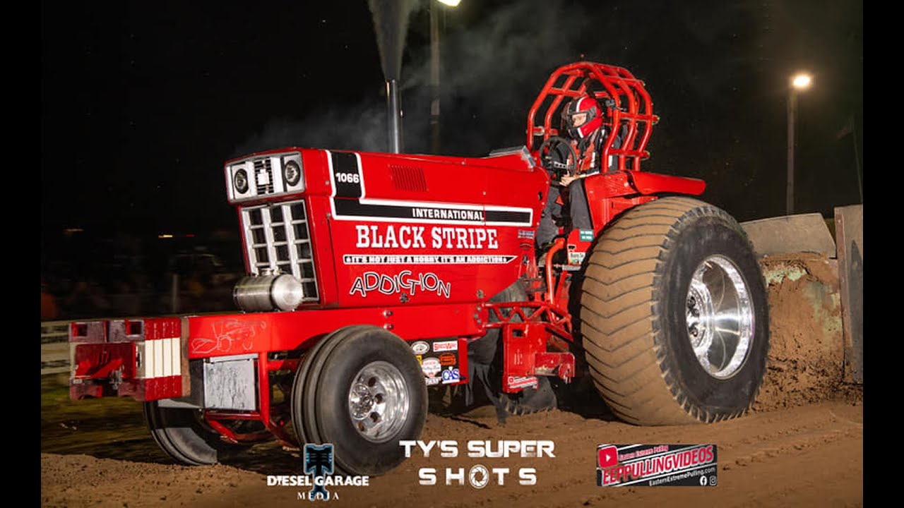 Tractor Pulling 2021Snyder County Hot Stock Tractors In Action At ...